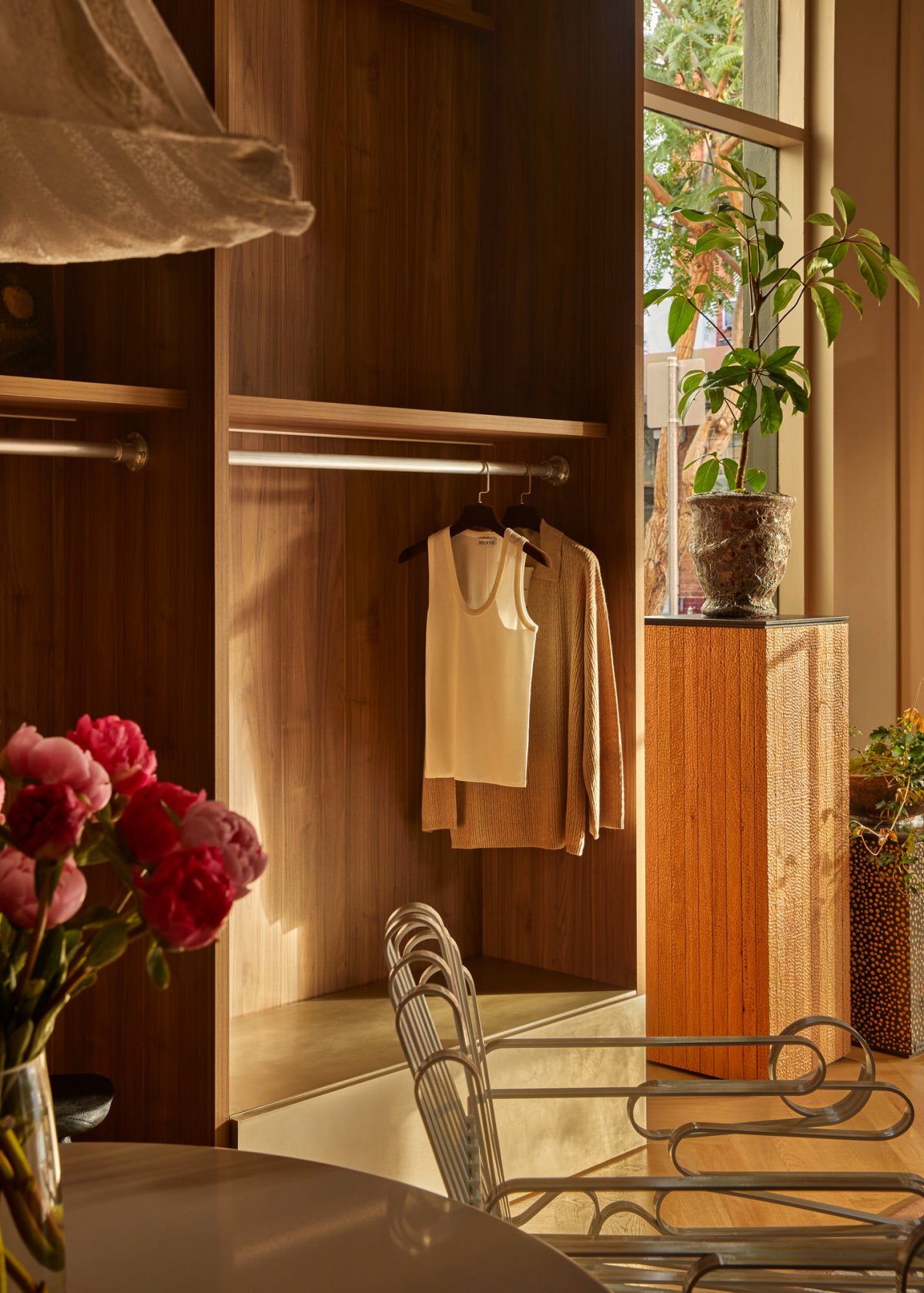 YinjiSpace - Brahman Perera x Henne Boutique